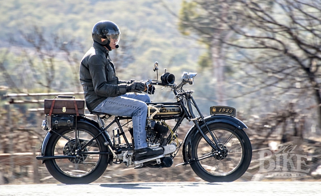 27th Frostbite Rally: Frost-free in Warwick - Old Bike Australasia