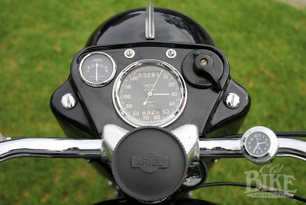 Ariel Square Four: The Squariel - Old Bike Australasia