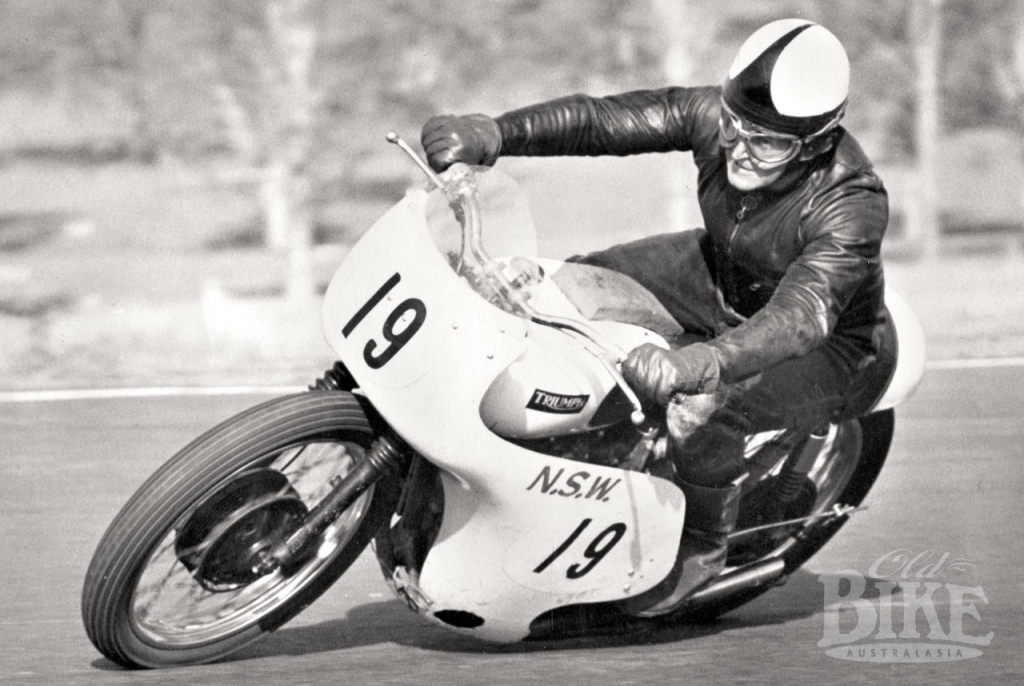 Ray Curtis: A born showman - Old Bike Australasia
