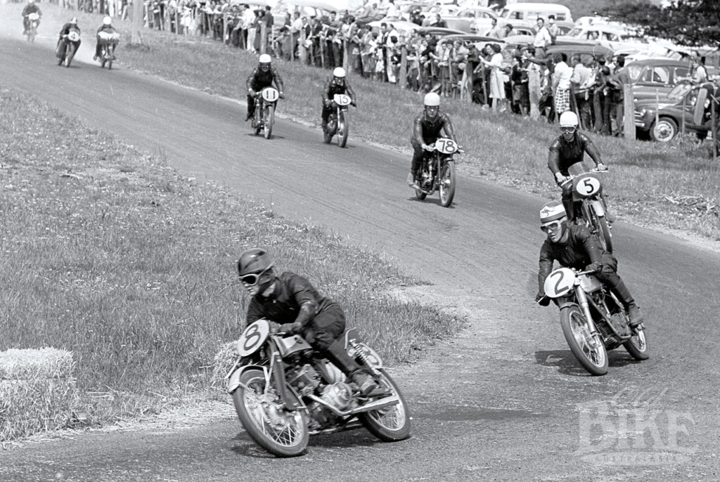 Tom Phillis: A bridge too far - Old Bike Australasia