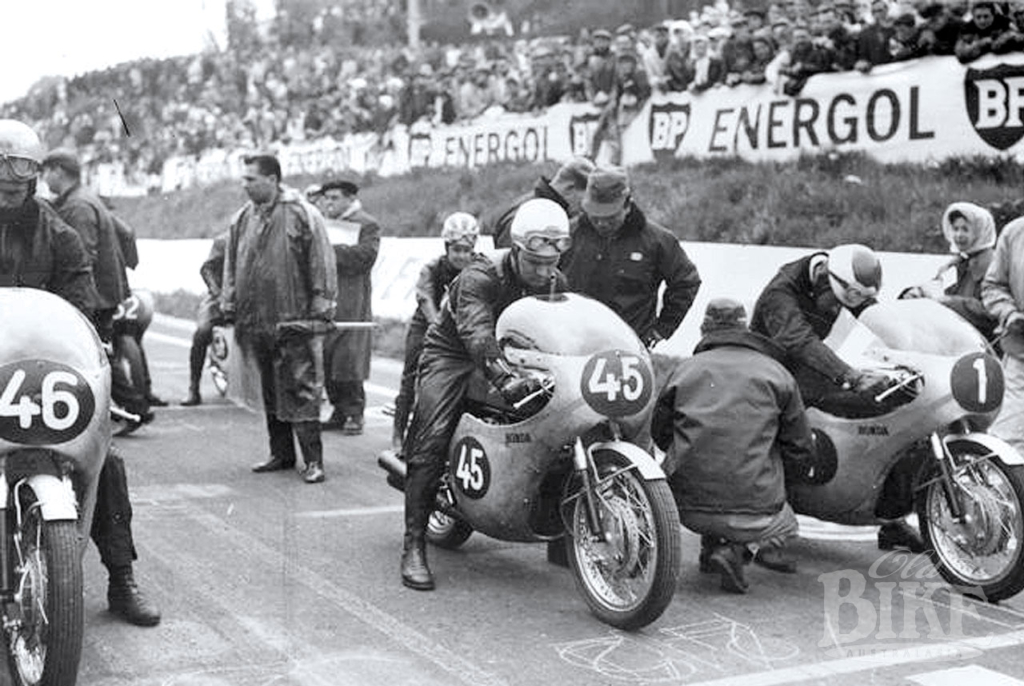 Tom Phillis: A bridge too far - Old Bike Australasia