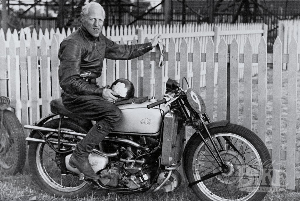 AJS 500cc V-4: From myth to metal - Old Bike Australasia