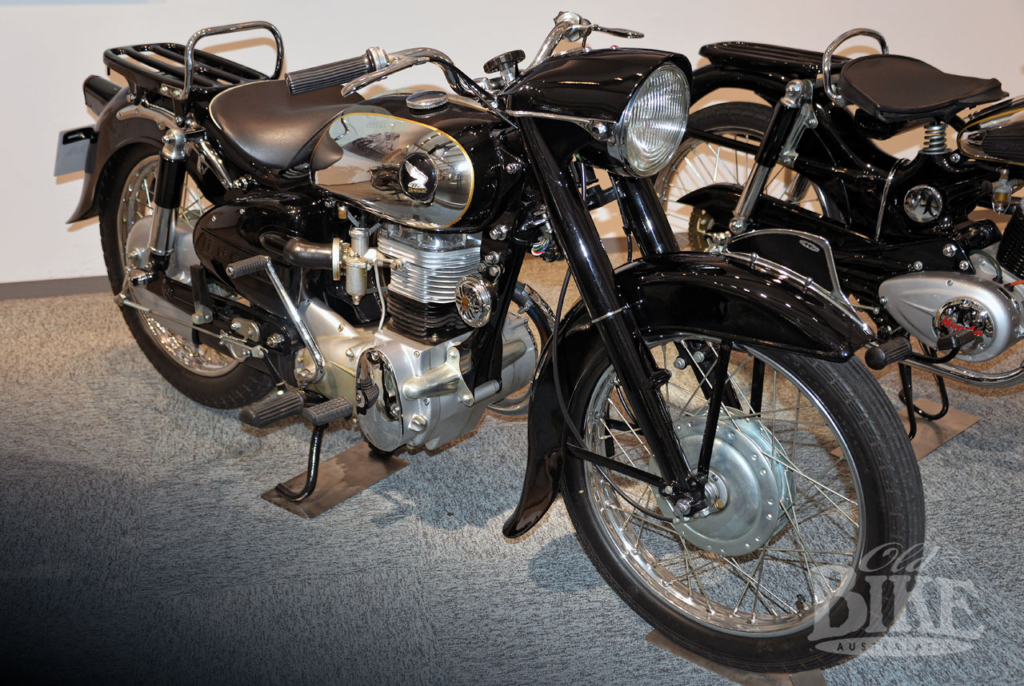 Historic Honda: SA250 Dream - Old Bike Australasia