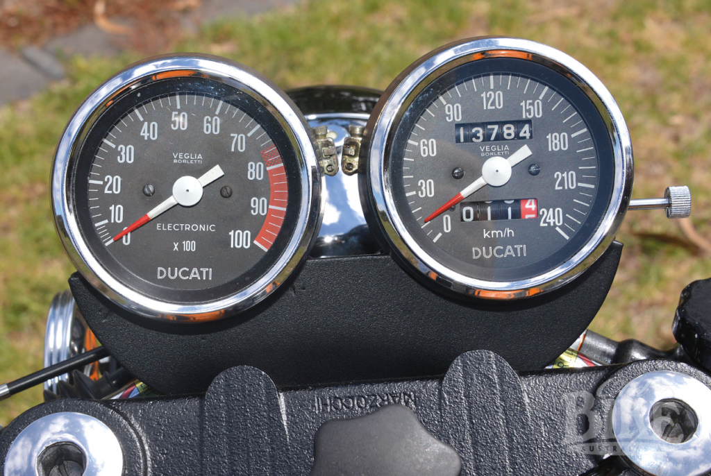 1972 Ducati 750 Sport: The Z Stripe - Old Bike Australasia