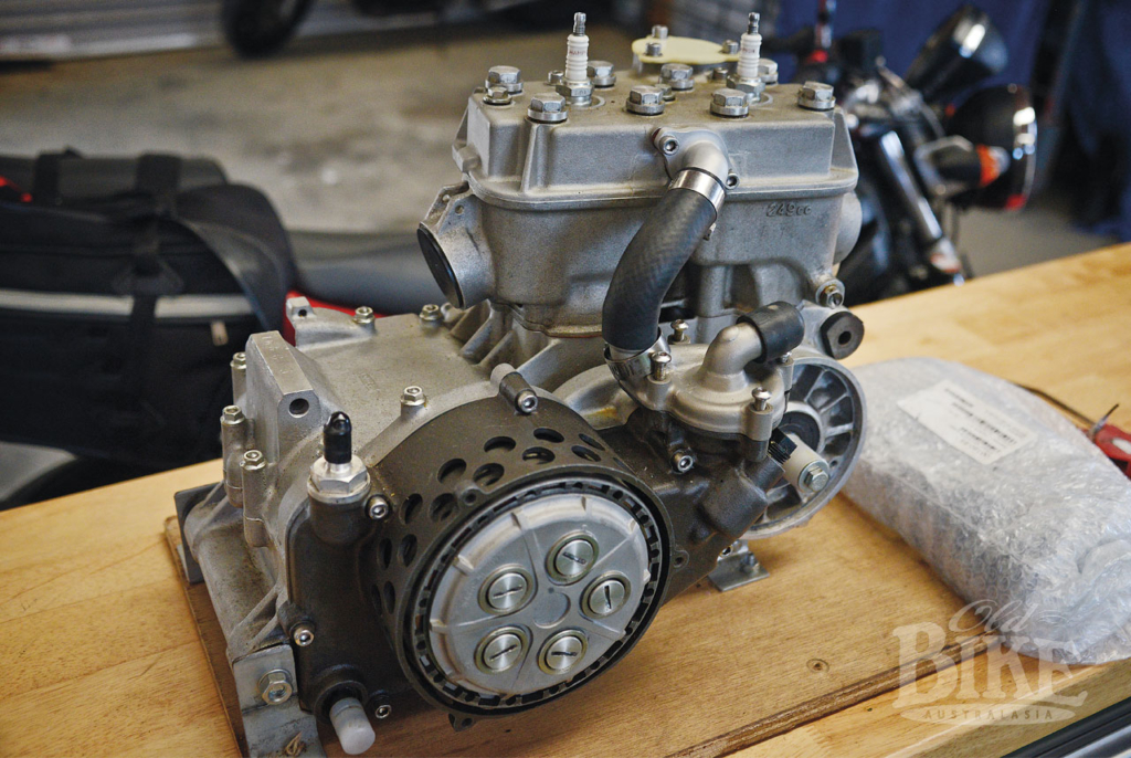 Kawasaki KR250: The Tandem Twin - Old Bike Australasia