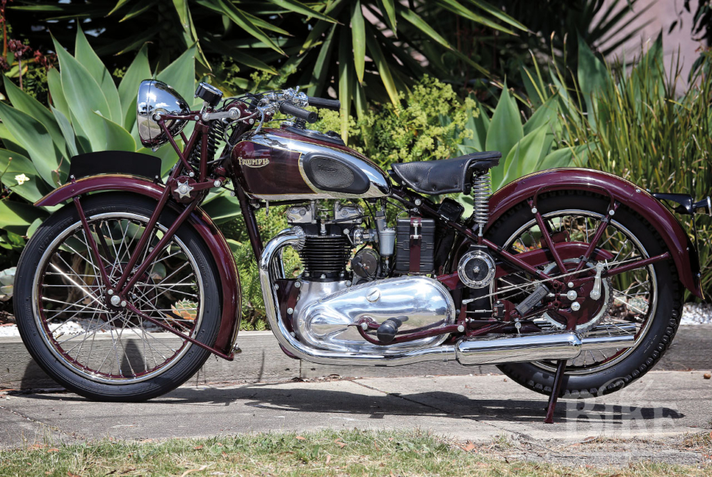 1938 Triumph Speed Twin – A masterpiece in Amaranth Red - Old Bike ...
