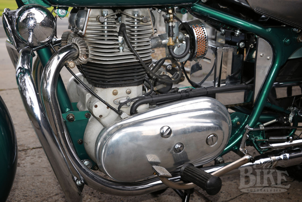 1959 Indian Chief... trailblazer! - Old Bike Australasia