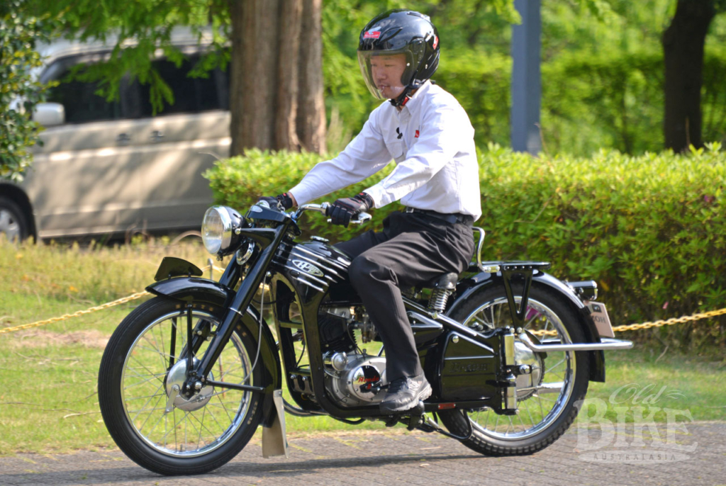 Honda Collection Hall - Old Bike Australasia