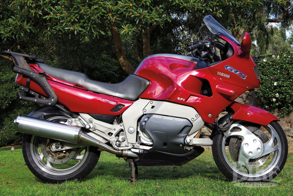 Yamaha GTS 1000: The forkless wonder - Old Bike Australasia