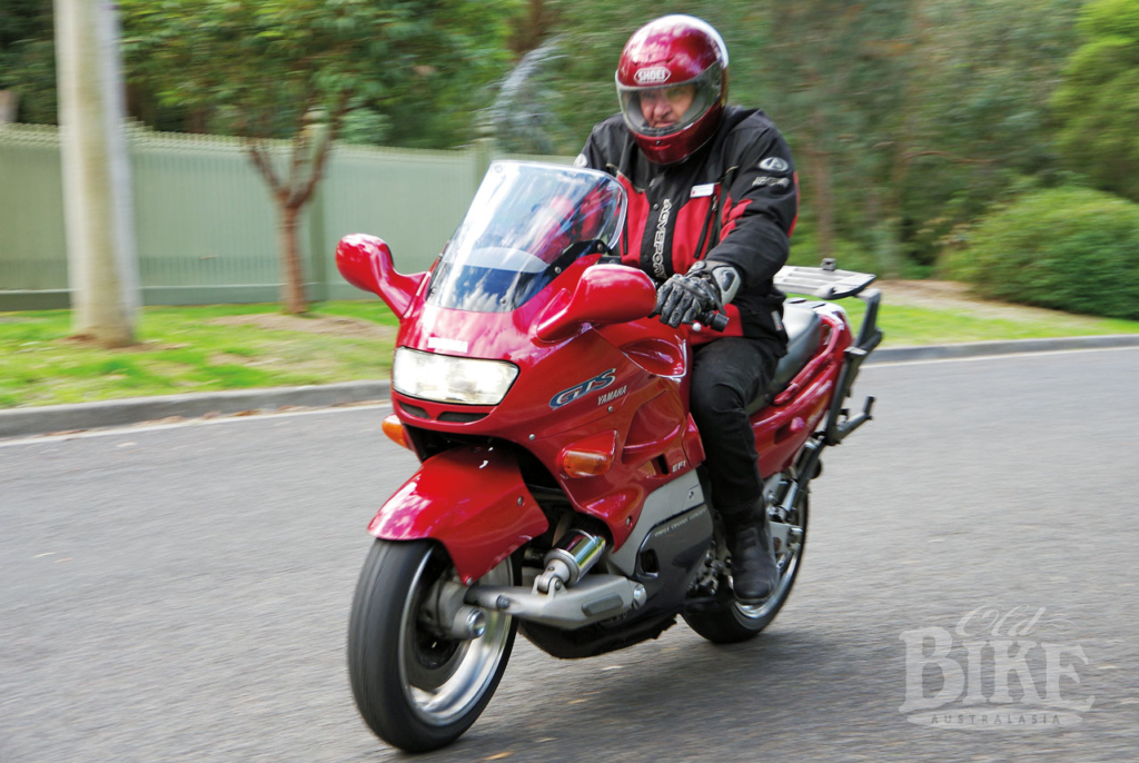 Yamaha GTS 1000: The forkless wonder - Old Bike Australasia
