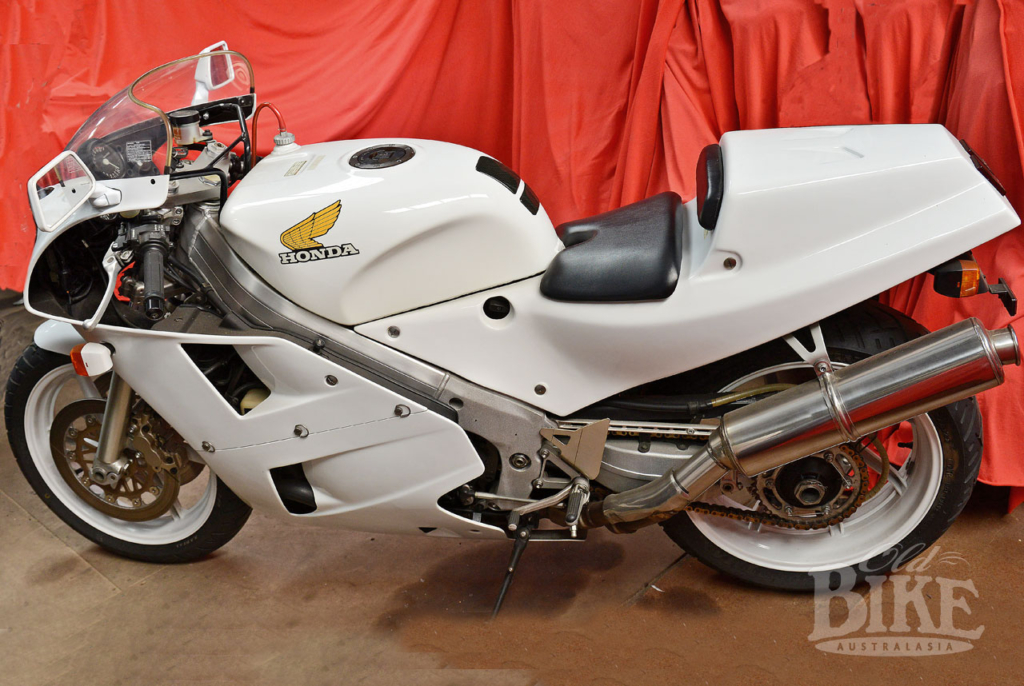 Honda RC30: Jewel in the Crown - Old Bike Australasia