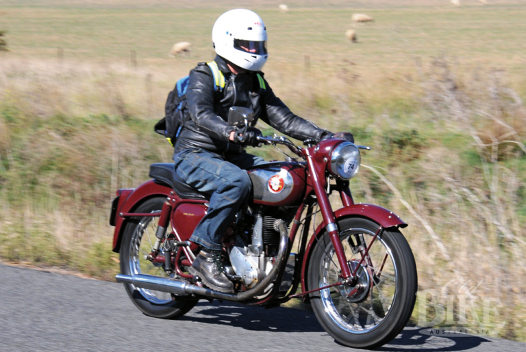 BSA B31 – Stout fellow - Old Bike Australasia