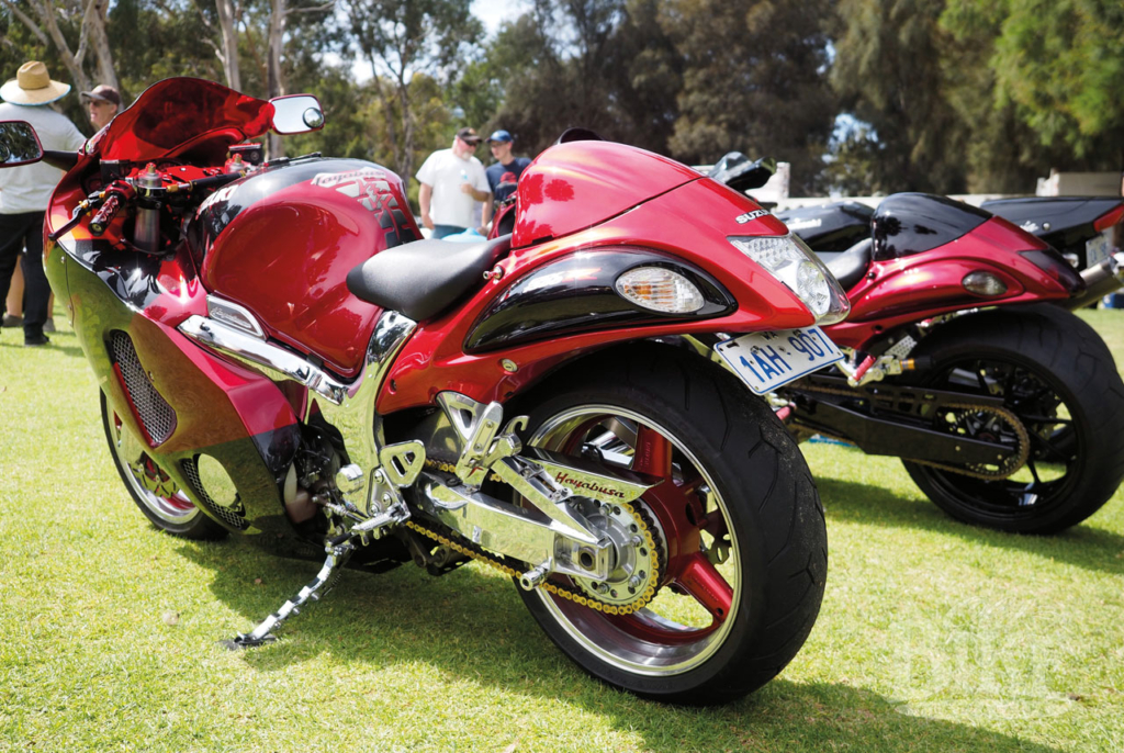 Suzuki GSX1300R Hayabusa: Battle of the birds - Old Bike Australasia