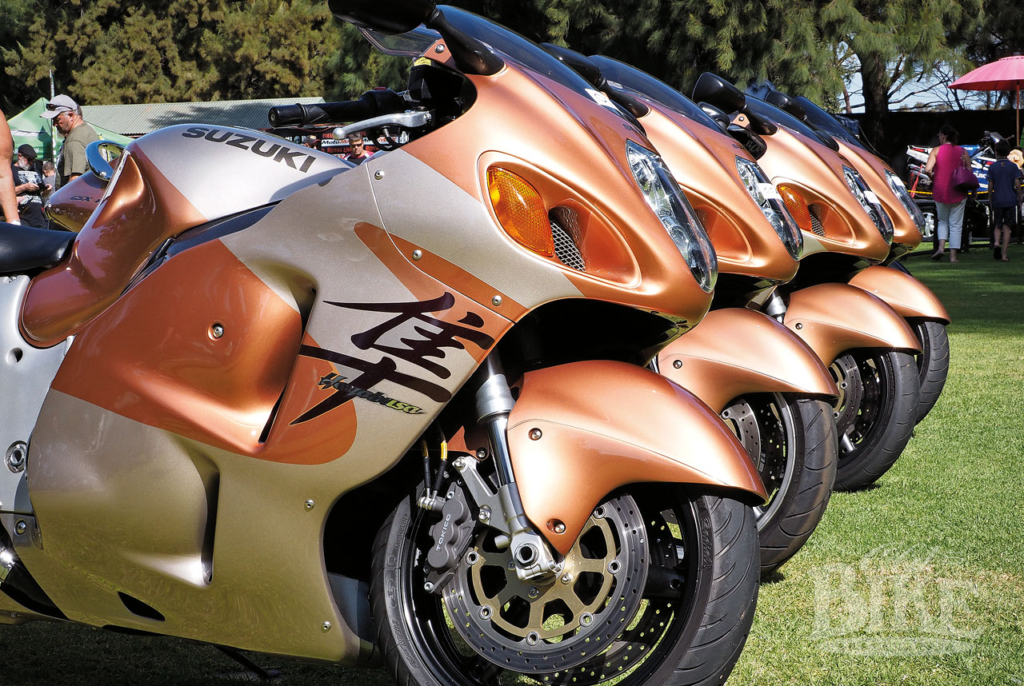 Suzuki GSX1300R Hayabusa: Battle of the birds - Old Bike Australasia
