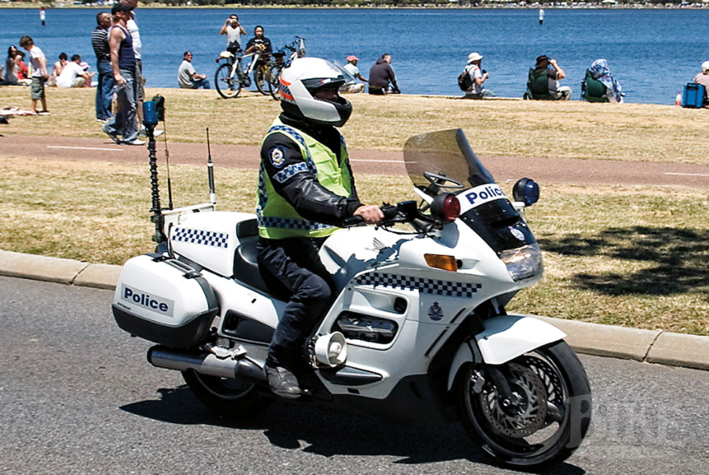 Honda ST1100 – The other Pan - Old Bike Australasia