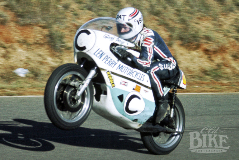 Suzuki TR750: A Flexi-Flyer flies again - Old Bike Australasia