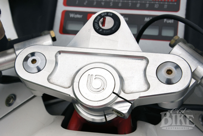 Bimota Tesi 1D: Going forkless - Old Bike Australasia