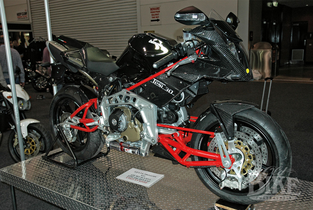 Bimota Tesi 1D: Going forkless - Old Bike Australasia