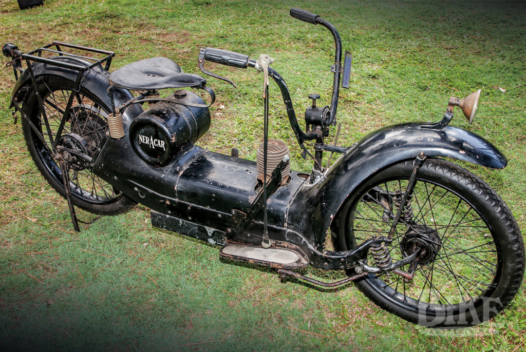 Bimota Tesi 1D: Going forkless - Old Bike Australasia