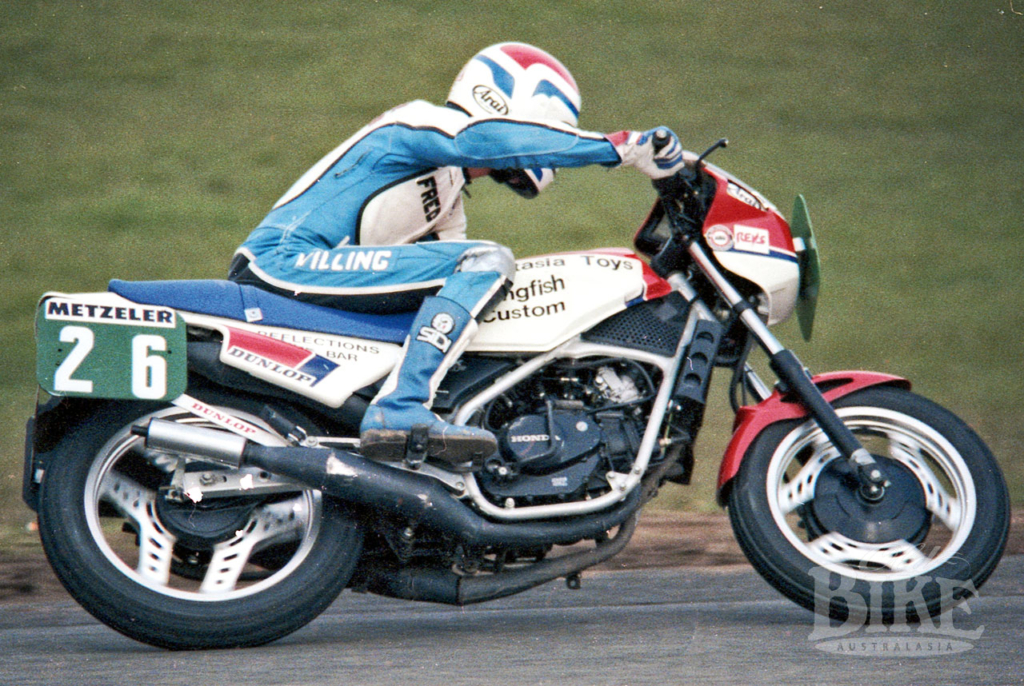 Honda MVX250F: War baby - Old Bike Australasia