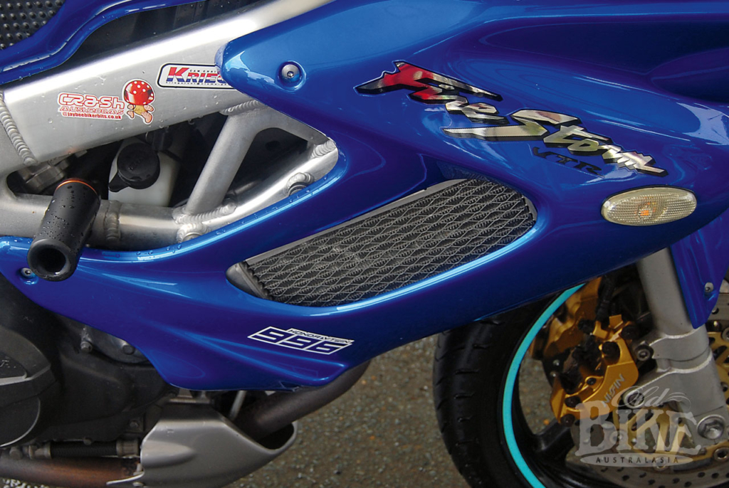 Honda VTR1000F FireStorm - Old Bike Australasia