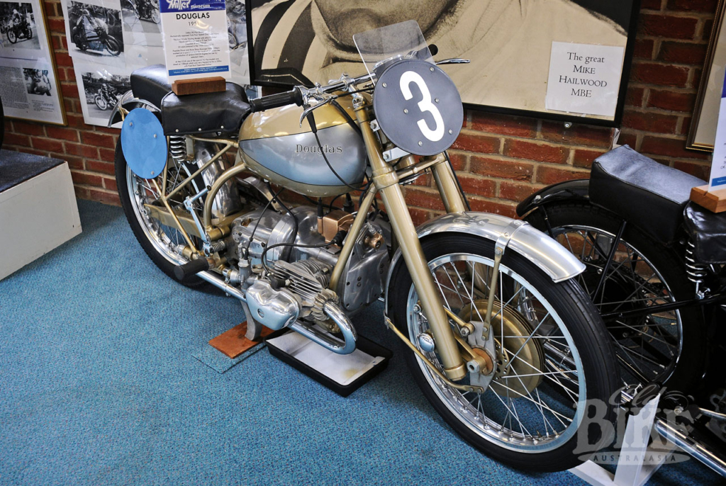 Douglas 90 Plus: The Clubman's choice - Old Bike Australasia